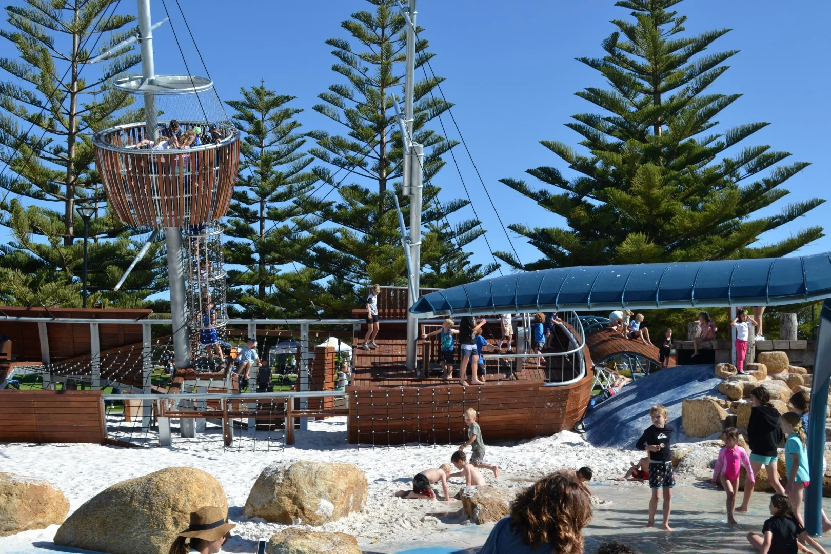 Busselton Foreshore Playspace — PHASE3 LANDSCAPE CONSTRUCTION