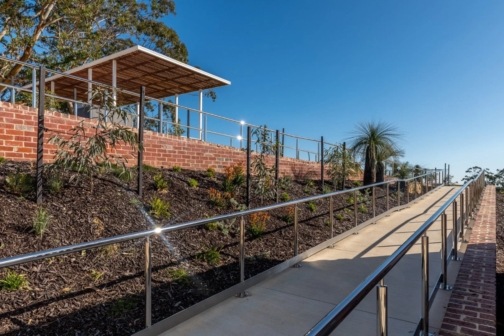 115 Hamilton Hill — PHASE3 LANDSCAPE CONSTRUCTION