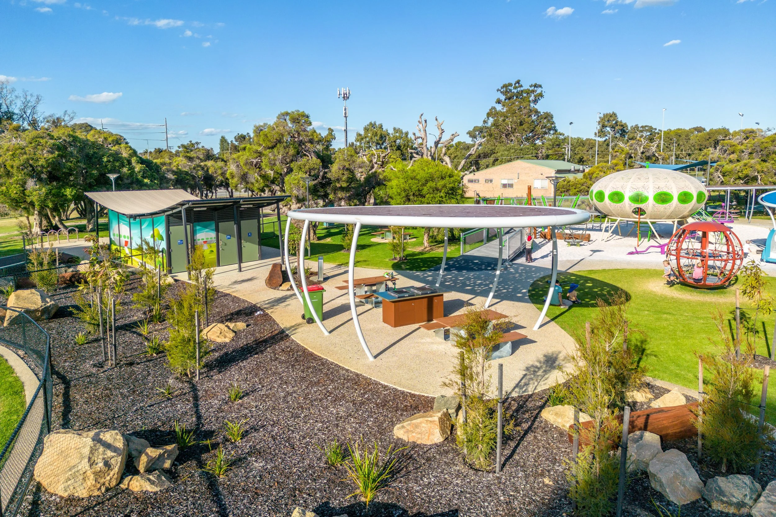 Bob Gordon Reserve — PHASE3 LANDSCAPE CONSTRUCTION