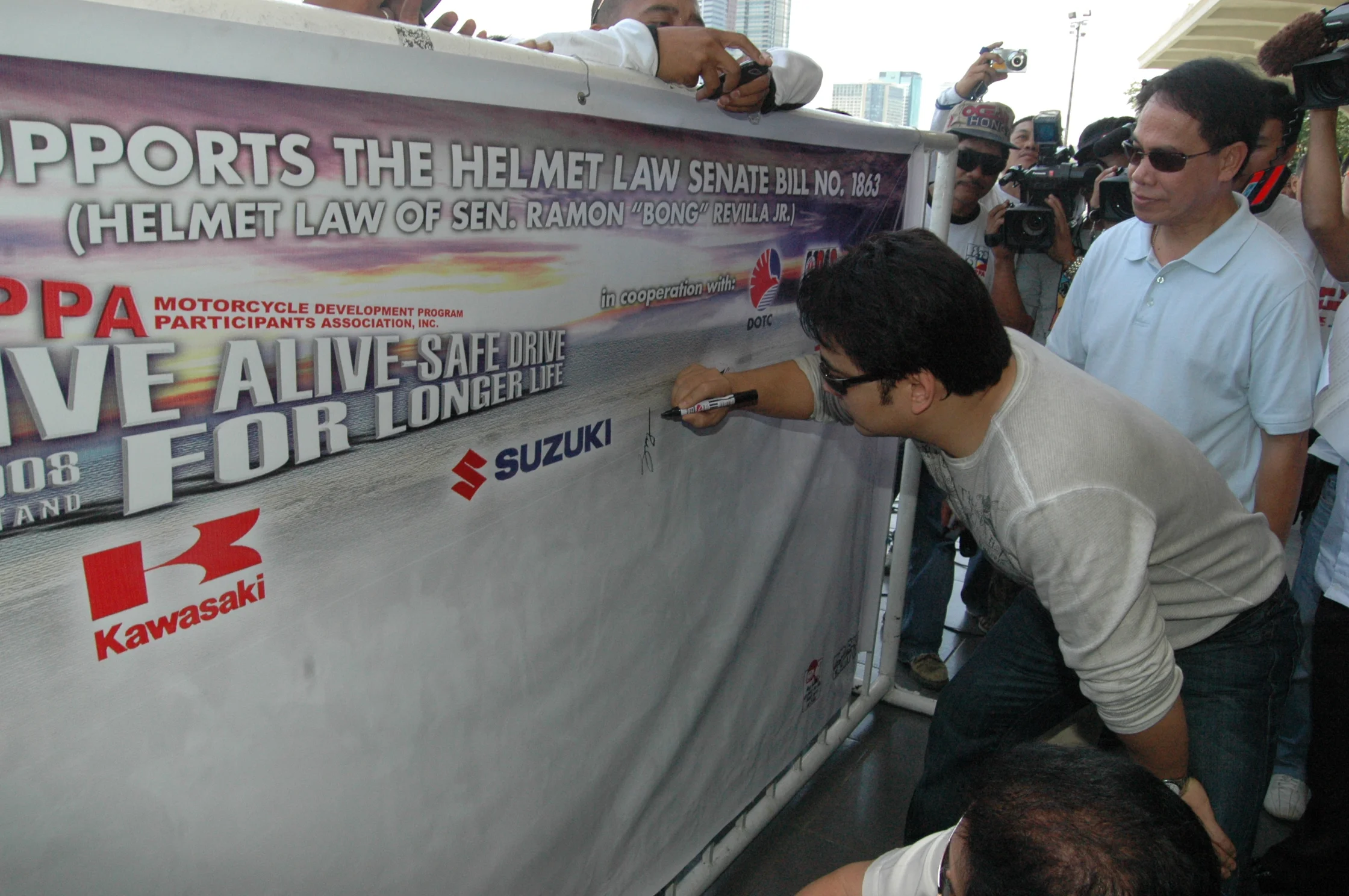 Legislative Accomplishments — Official Website of Ramon Bong Revilla, Jr.