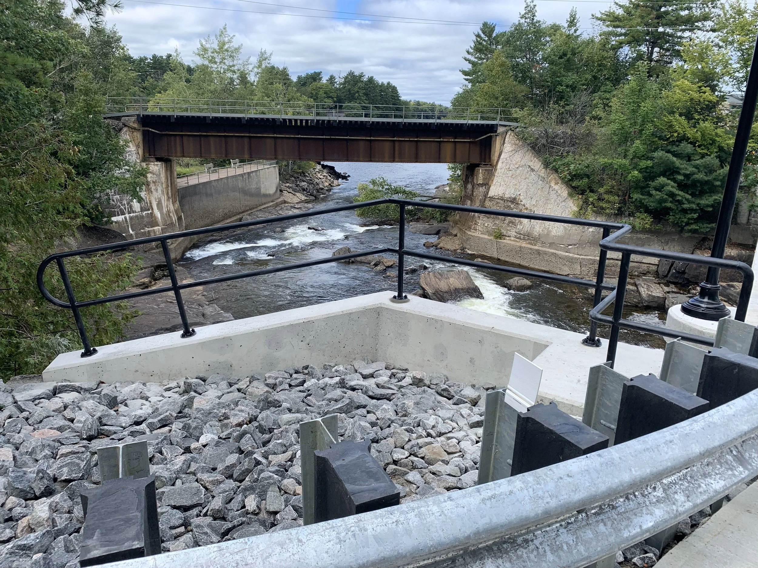 Highway Structural Steel & Railings — EMBERTECH Industrial