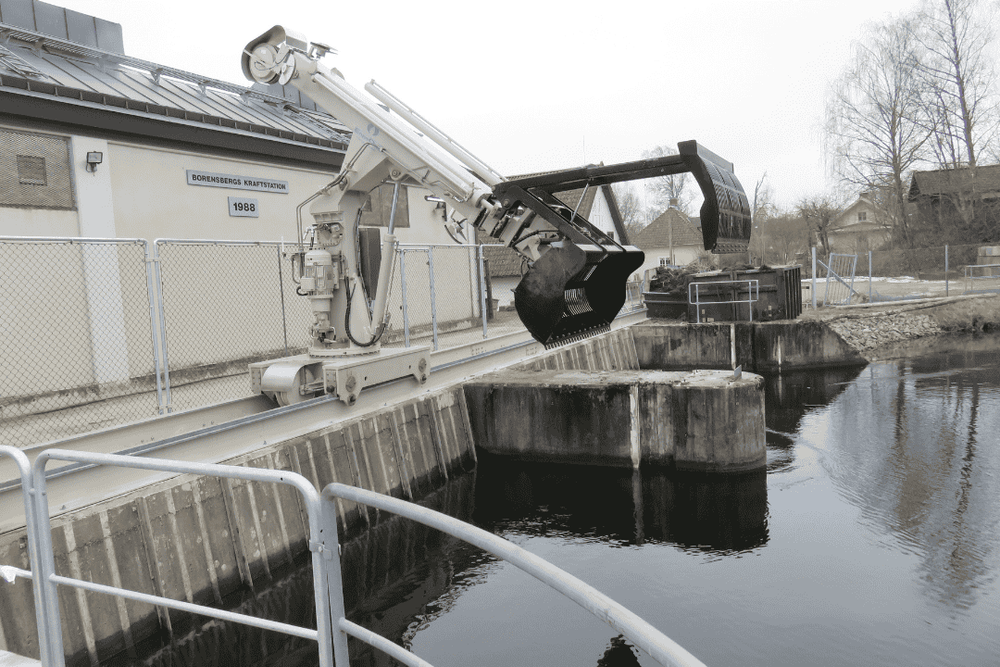 Trash Rack Cleaning Machine Services — EMBERTECH Industrial