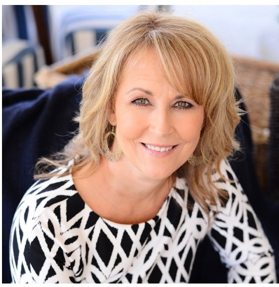 Lindsay Gates's Instagram, Twitter & Facebook on IDCrawl