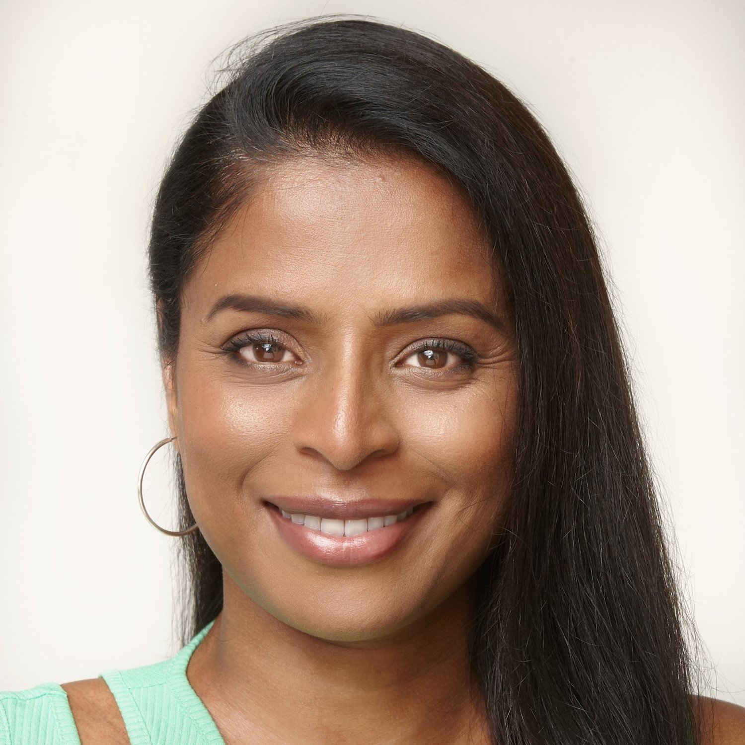 Lucinda Leon Management