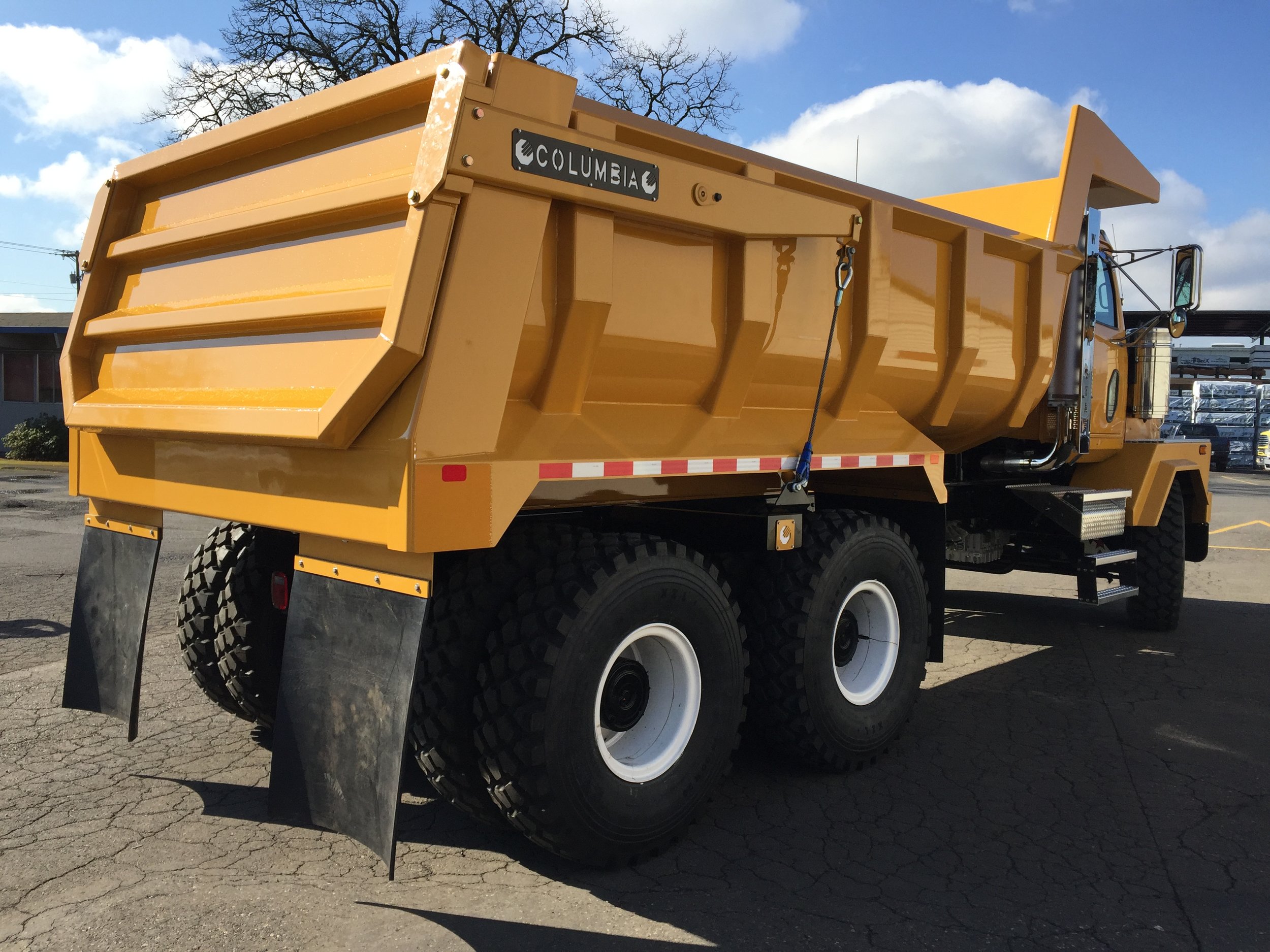 HD Mining — Columbia Body Manufacturing