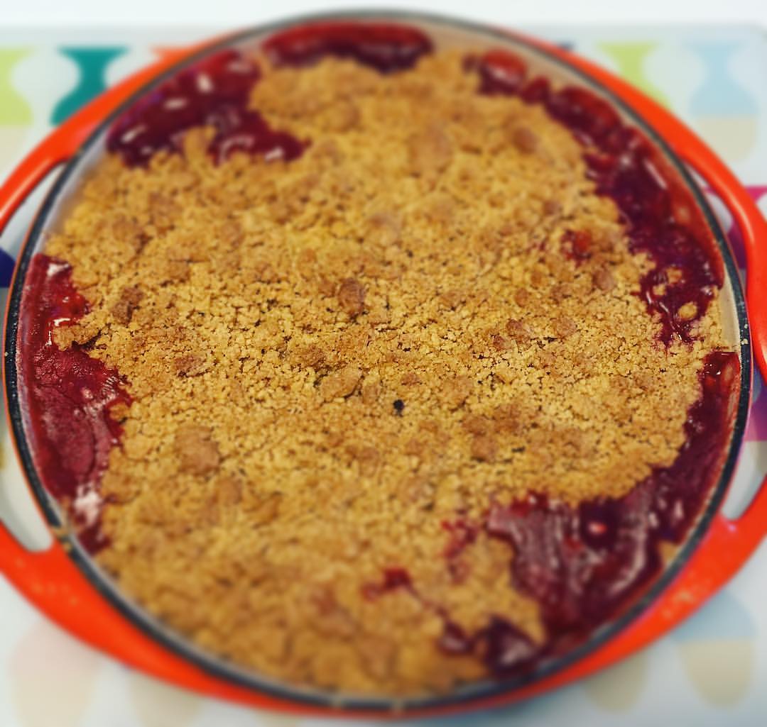 Berry Breakfast Crumble - Pippa Campbell Health