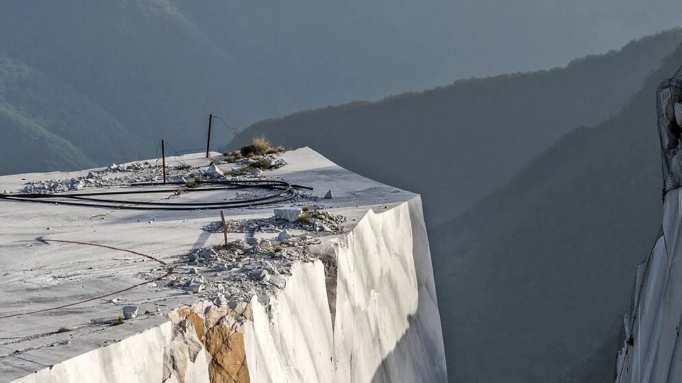 Cereser Marble Worktops and Surfaces — LBS Stone collection
