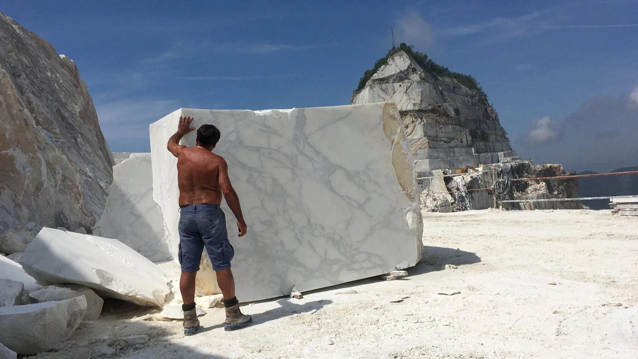 Quarrying Marble — LBS Stone collection