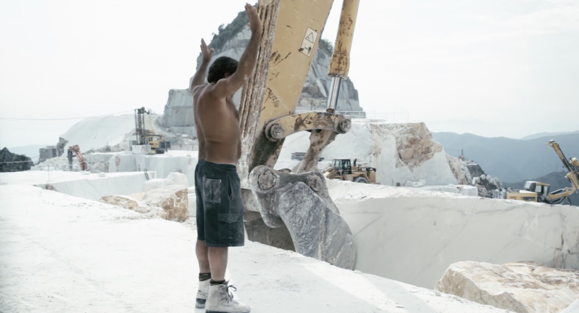 Quarrying Marble — LBS Stone collection