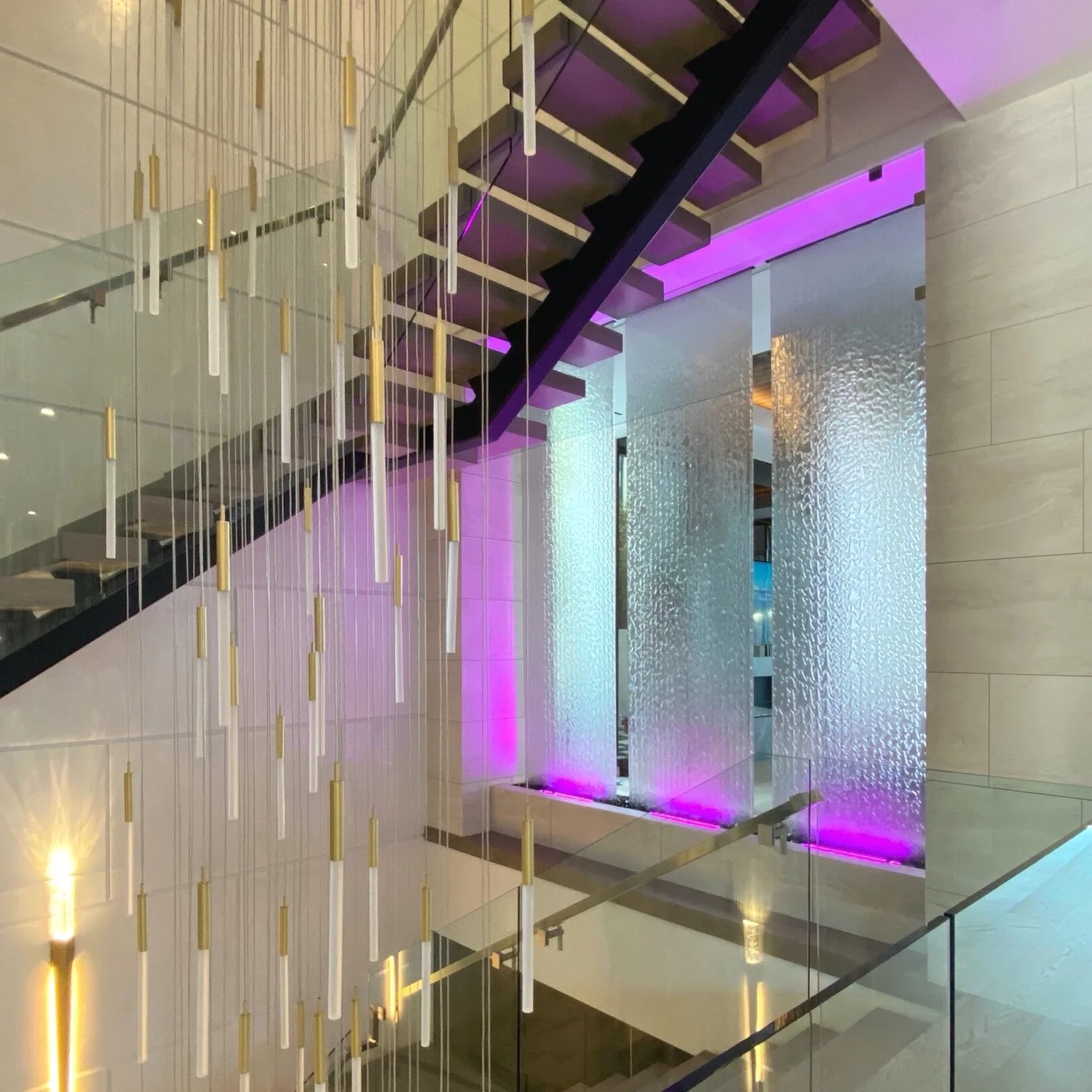 L2O Maintenance Free Water Features and Liquid Walls.