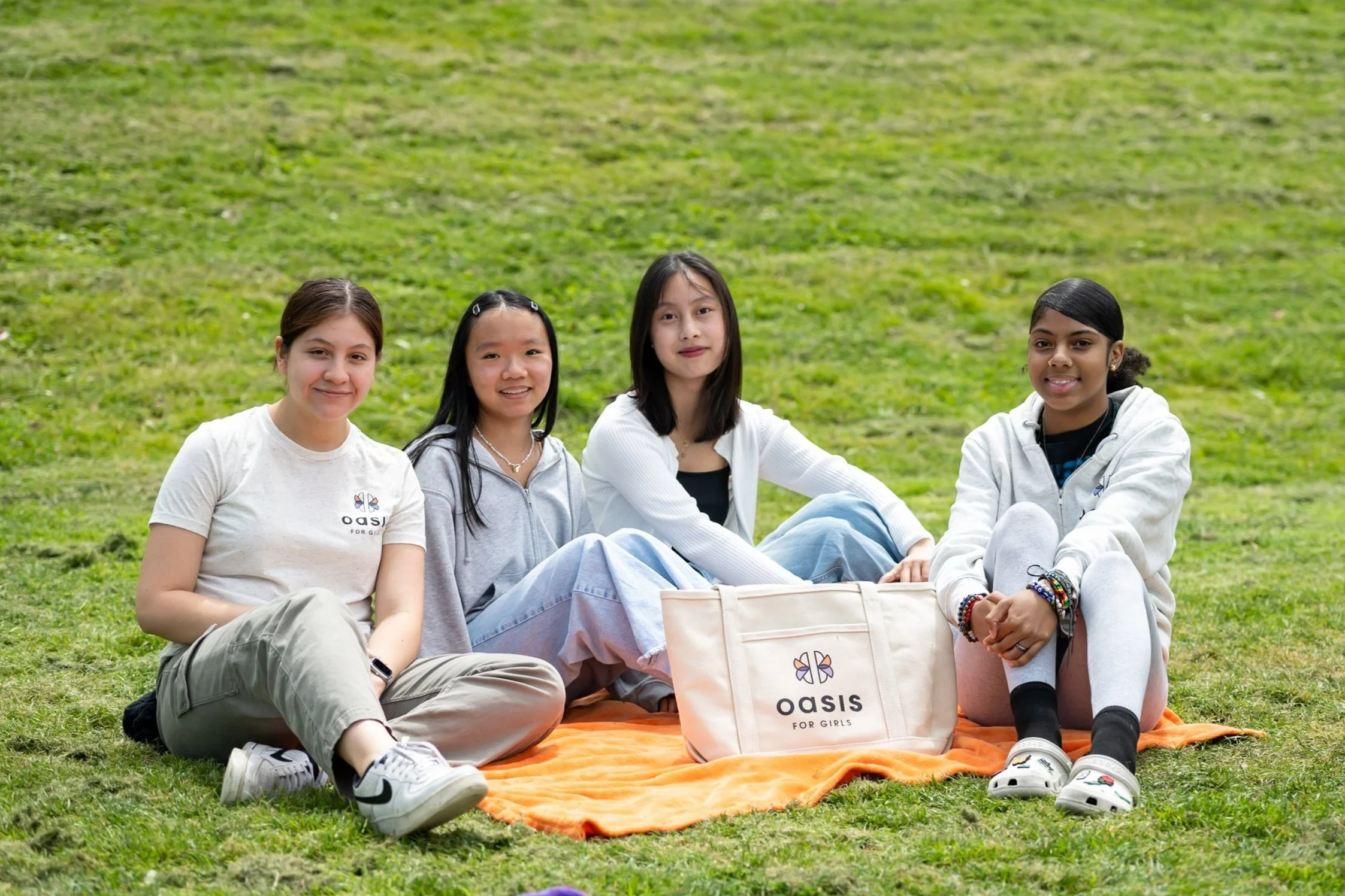 How To Apply — Oasis for Girls