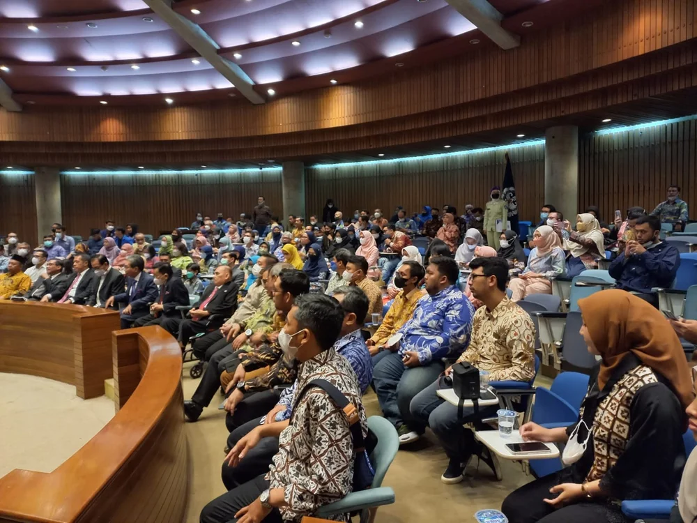 Pramono Hari Adi Dilantik Menjadi Rektor Baru Universitas Trilogi — Gerakan Masyarakat Mandiri