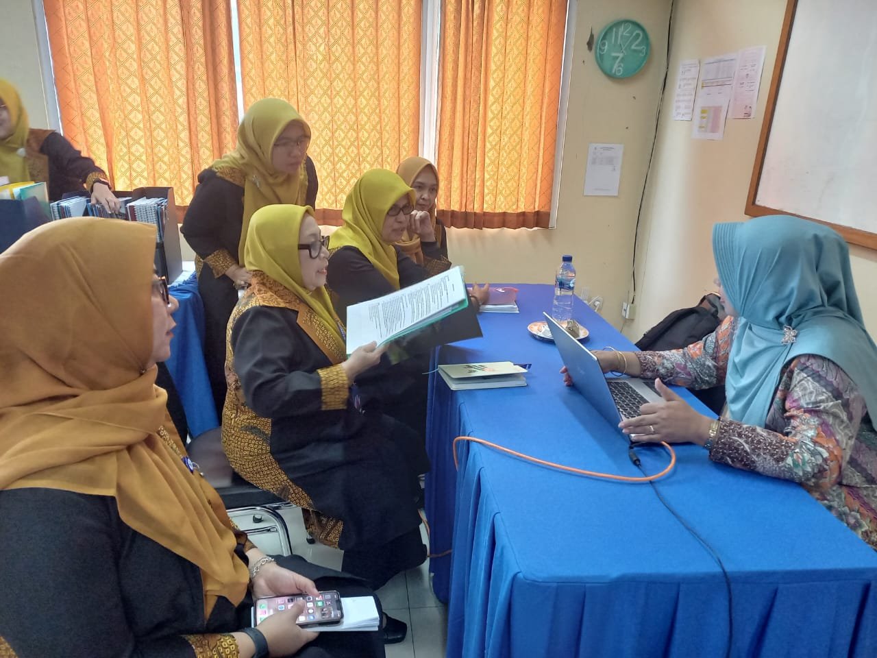 Ninin Nirawaty : Tim Asesor LAM PT Kes Responnya Sangat Positif — Gerakan Masyarakat Mandiri