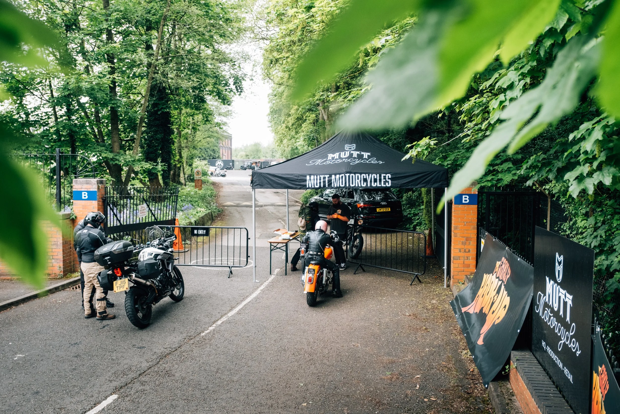 The Hook Up Chopper Show Picture — The Hook Up