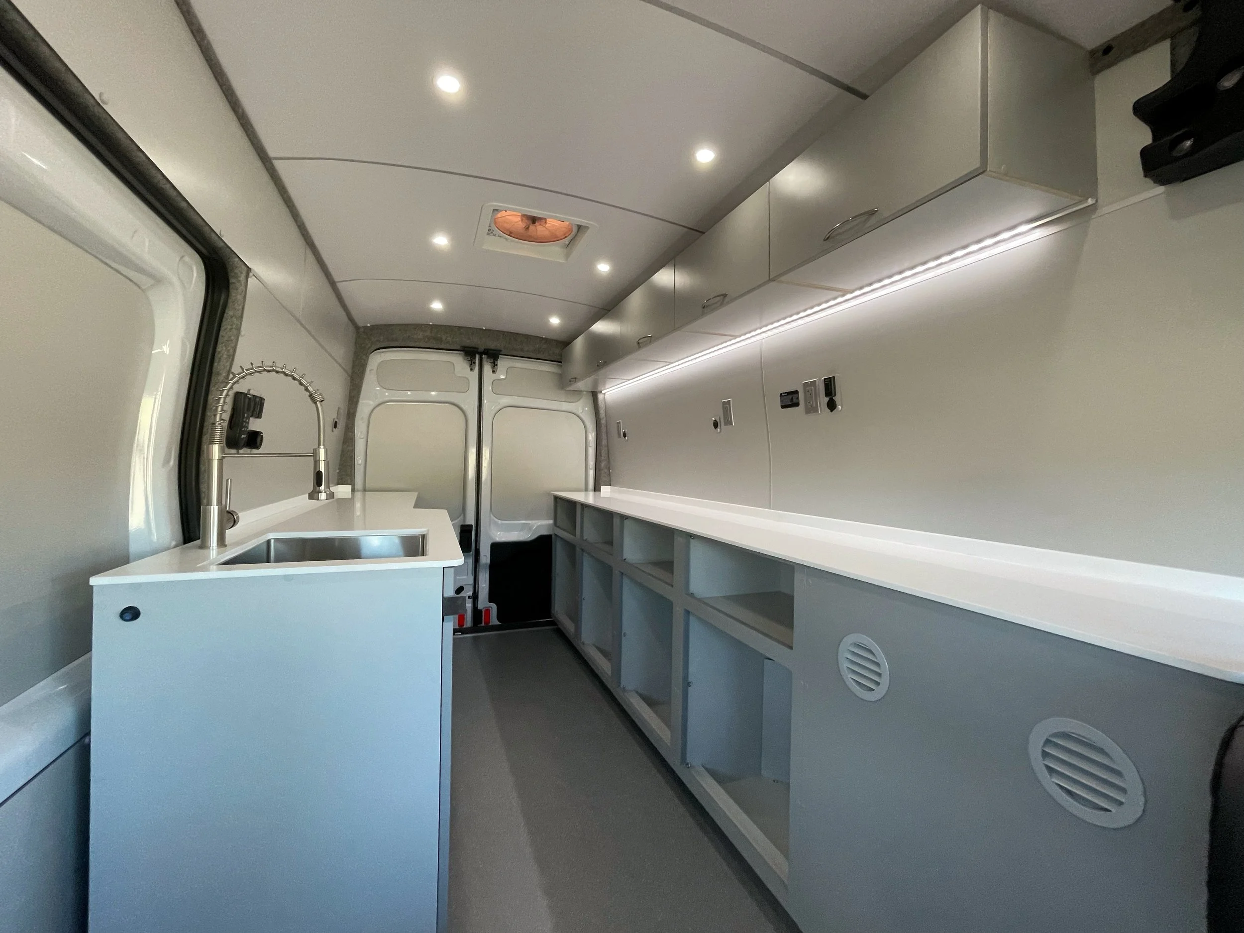 Mobile Learning Lab Van Conversion - Contravans