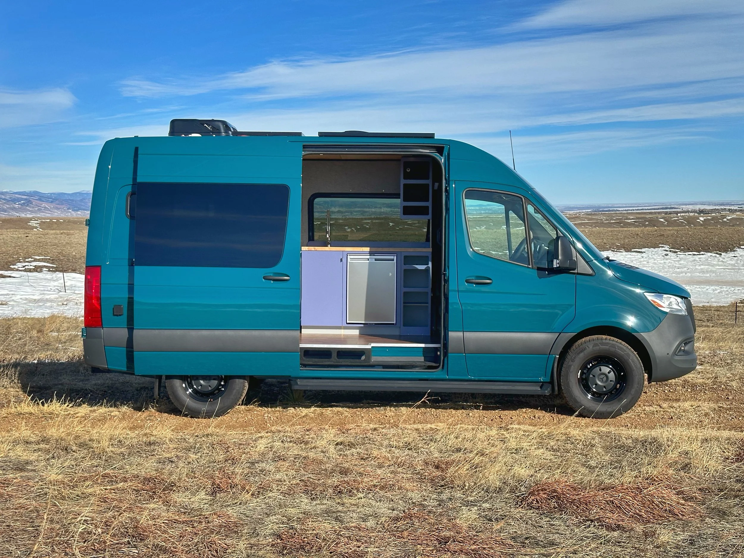 144" Mercedes Sprinter Campervan Jump Start - Contravans
