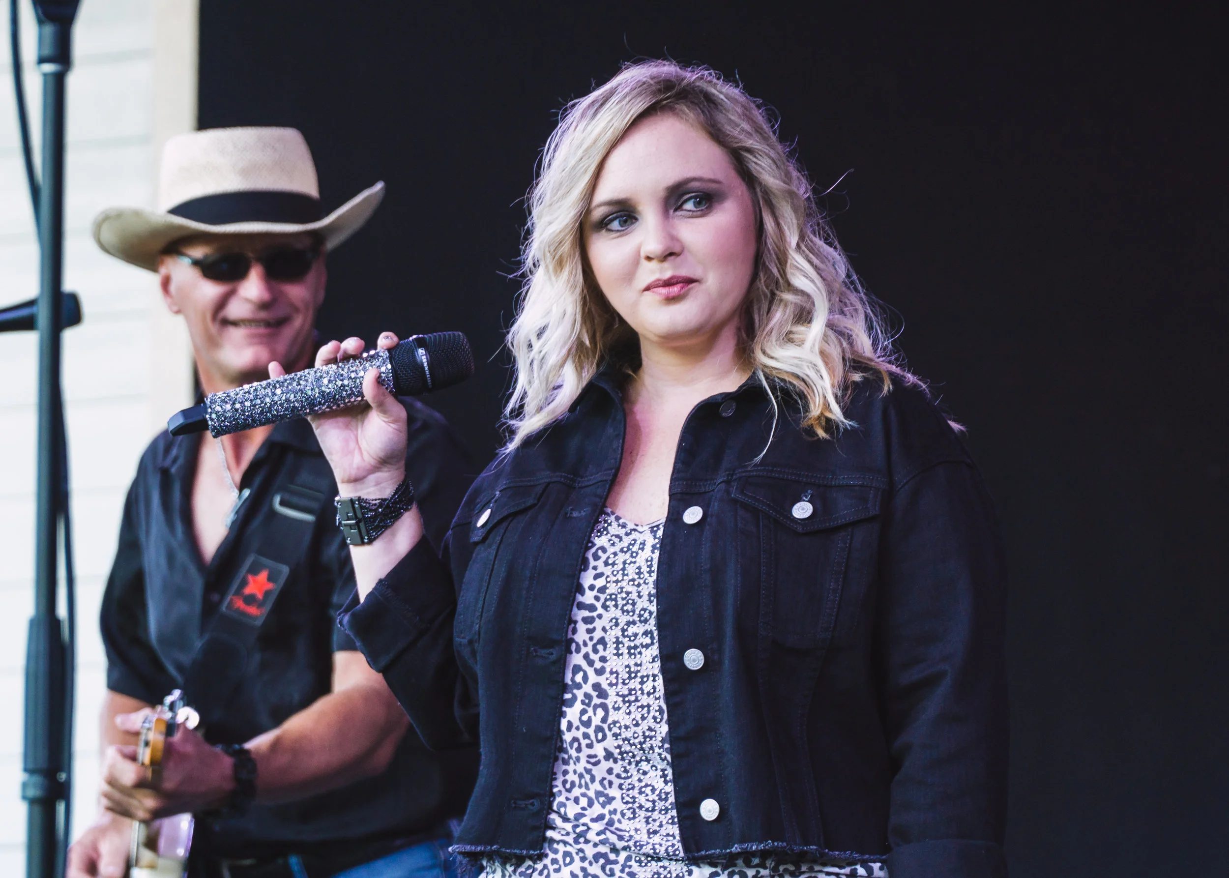 Booking8 — The Samantha Russell Band