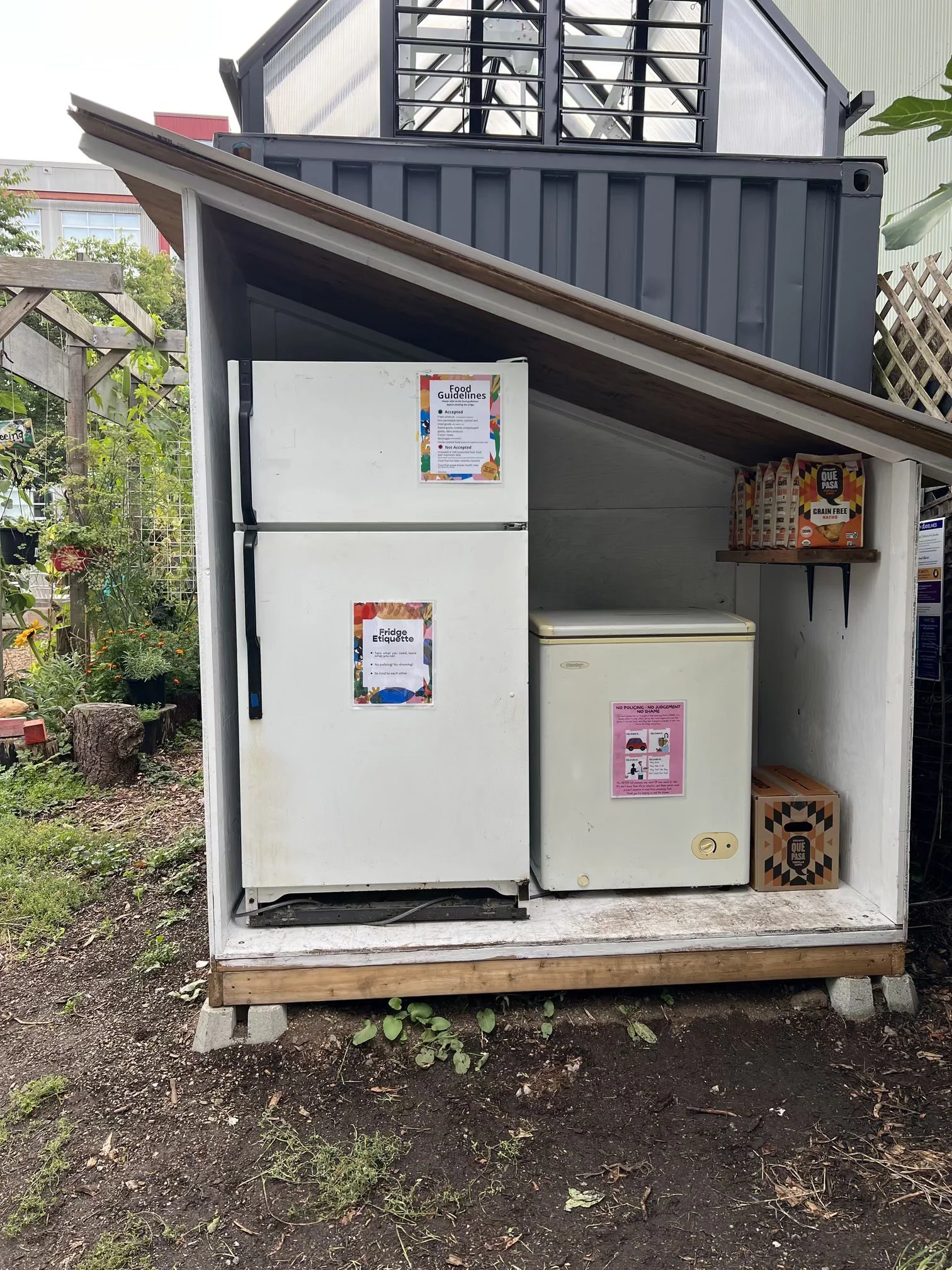 Community Fridge — Food Stash Foundation