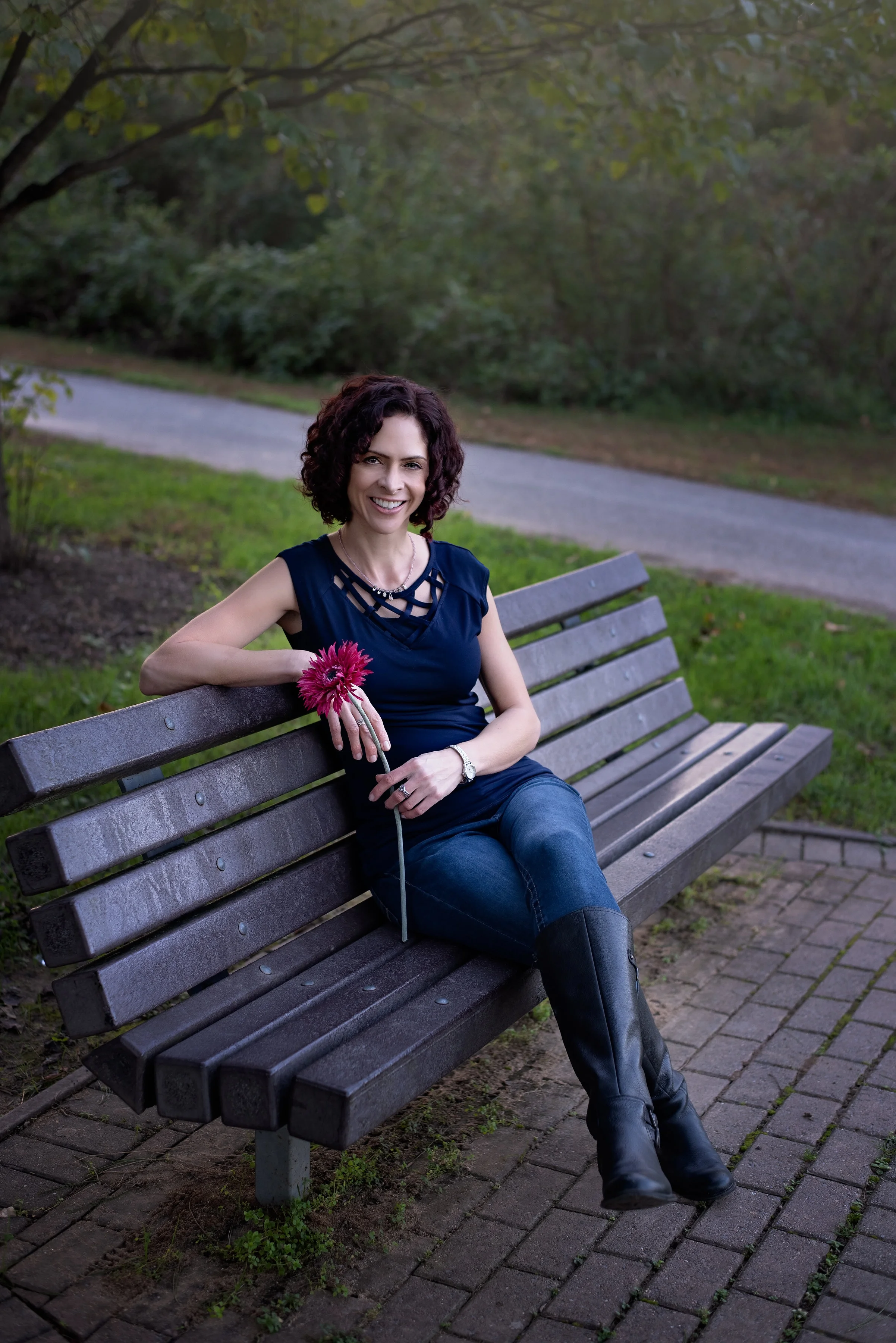 Contact — Dr. Michelle Pearce