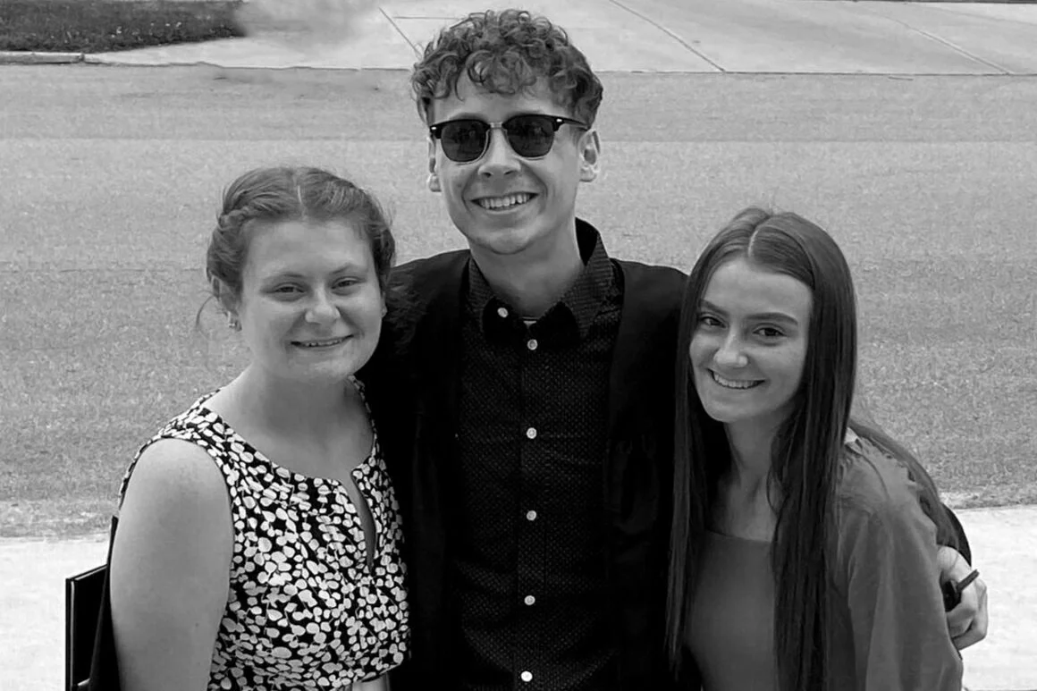 THE TEAM — FORTY NINE DEGREES