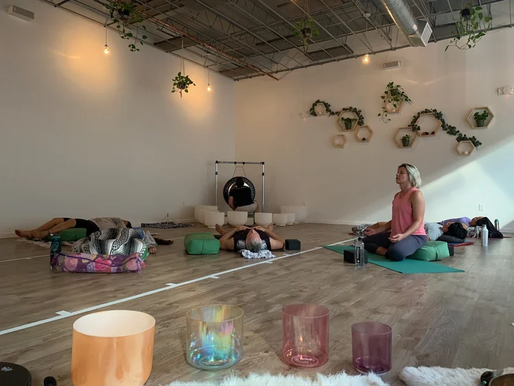 Sound Bath Healing: Benefits of Sound and Crystal Singing Bowl — Soul ...