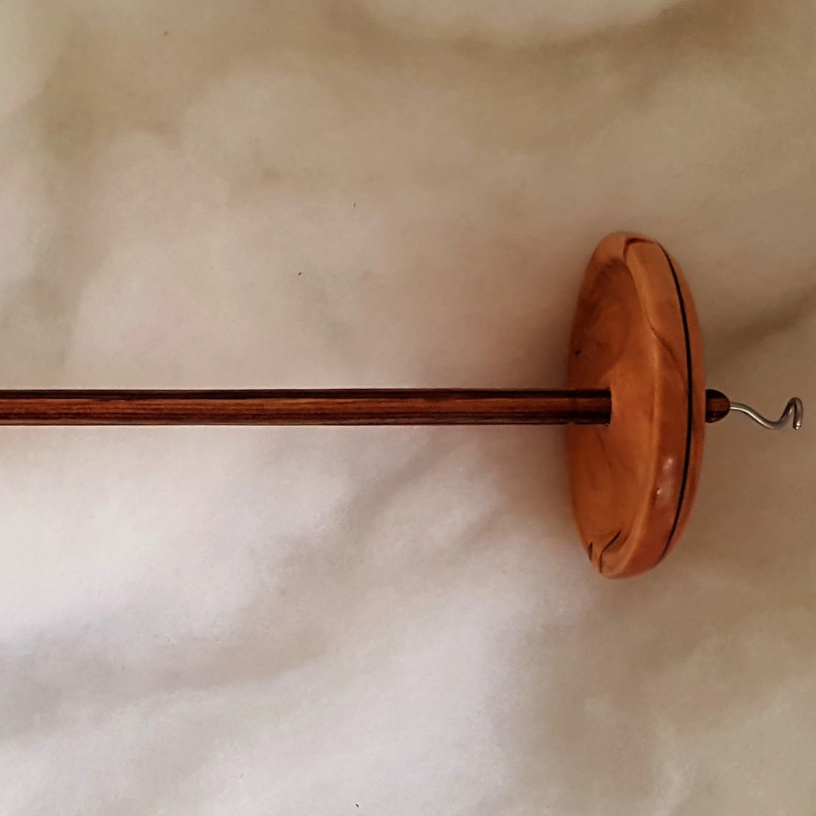 Medium light weight top whorl drop spindle in Red Carabeen and ...