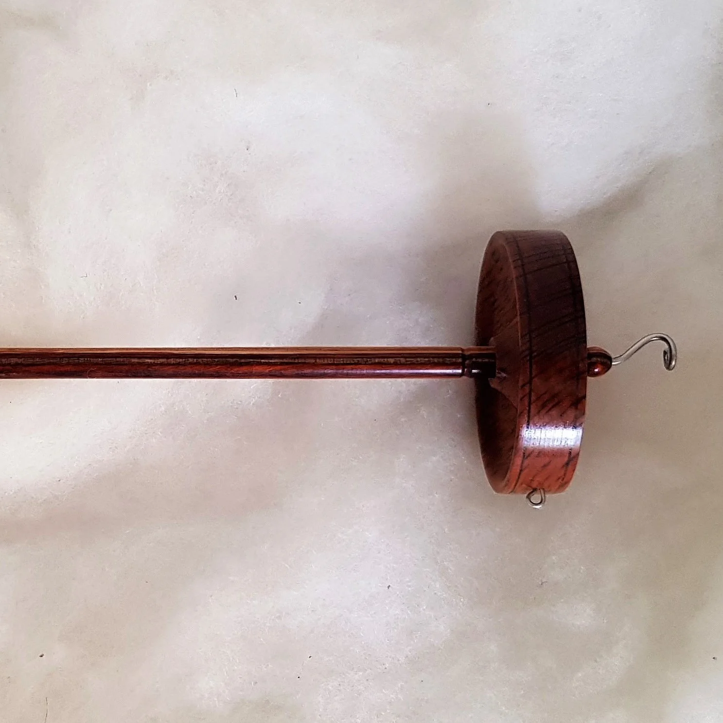 Medium light weight top whorl drop spindle in Tiger Myrtle and ...