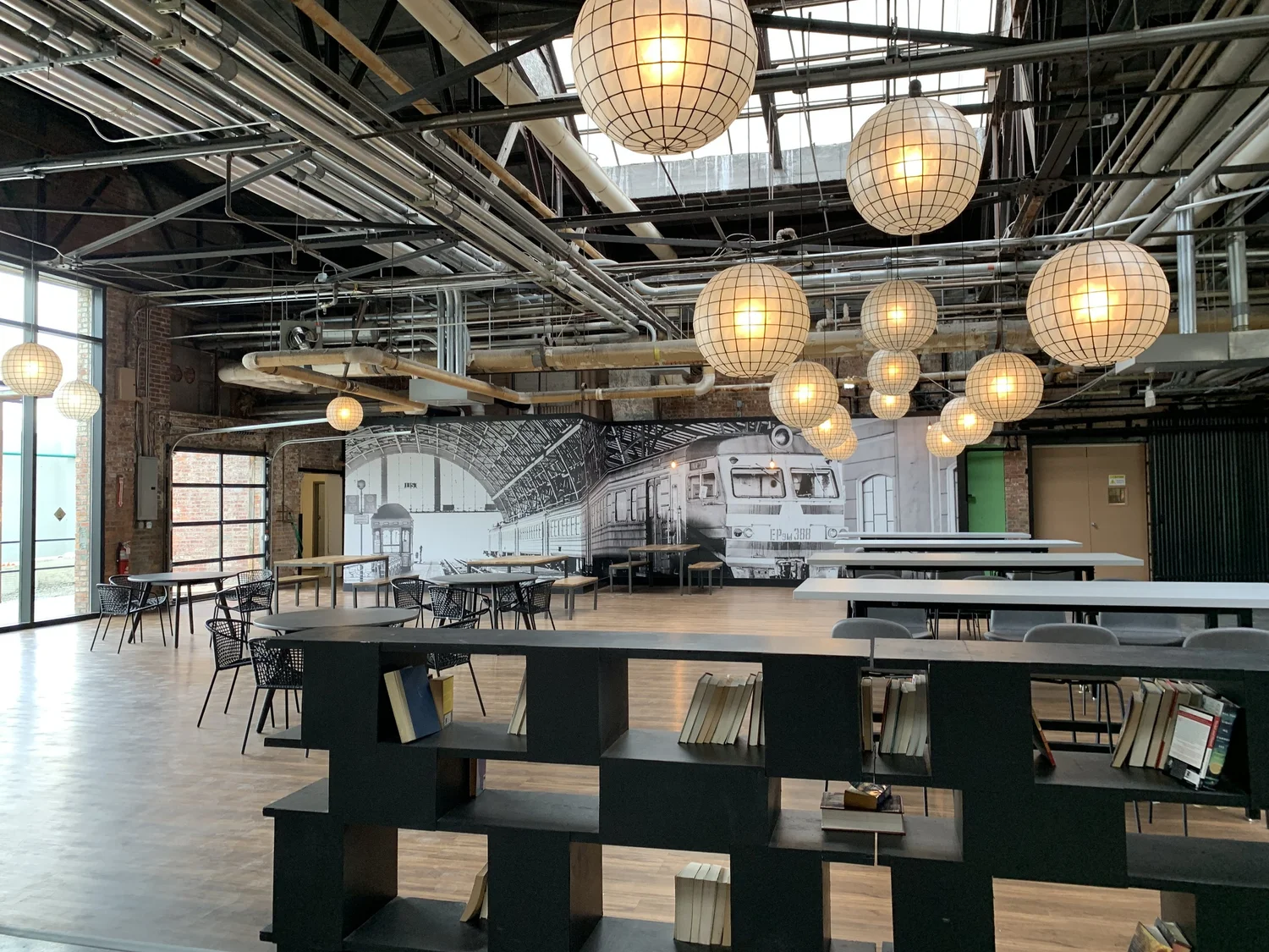 Commercial Building Details, Specs and Key Features — Riverview Center