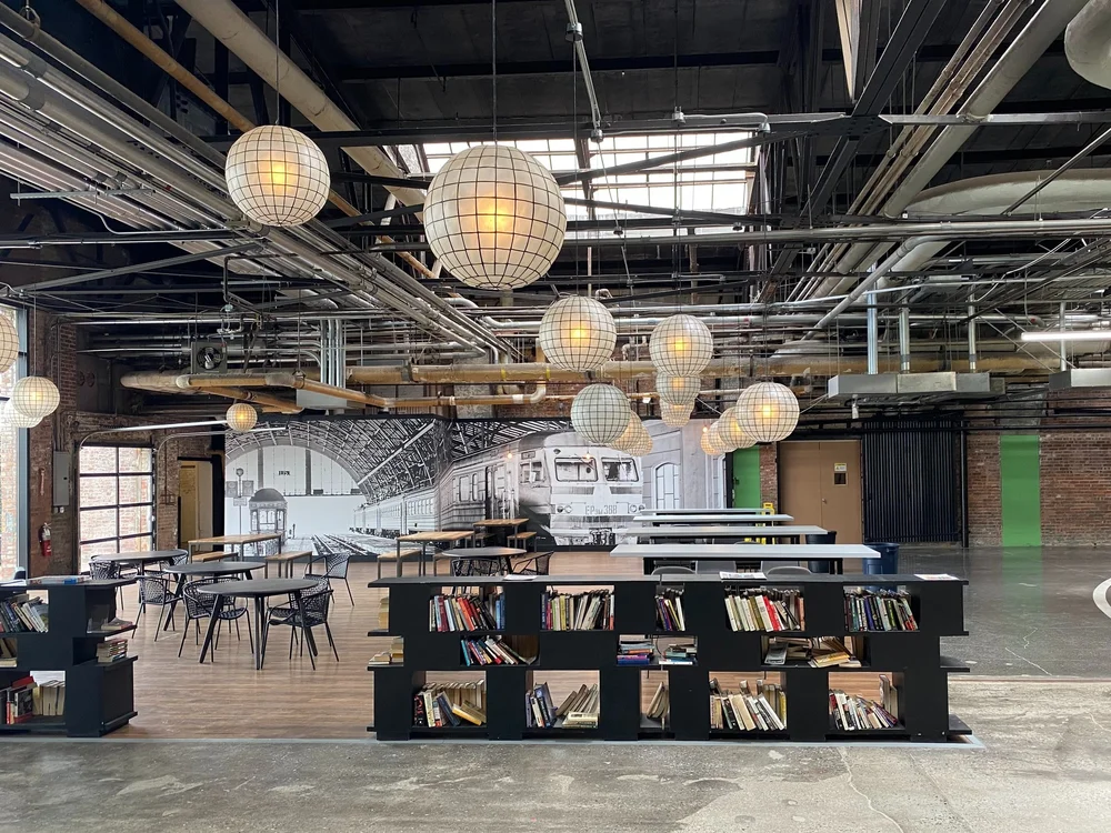 Amenities — Riverview Center