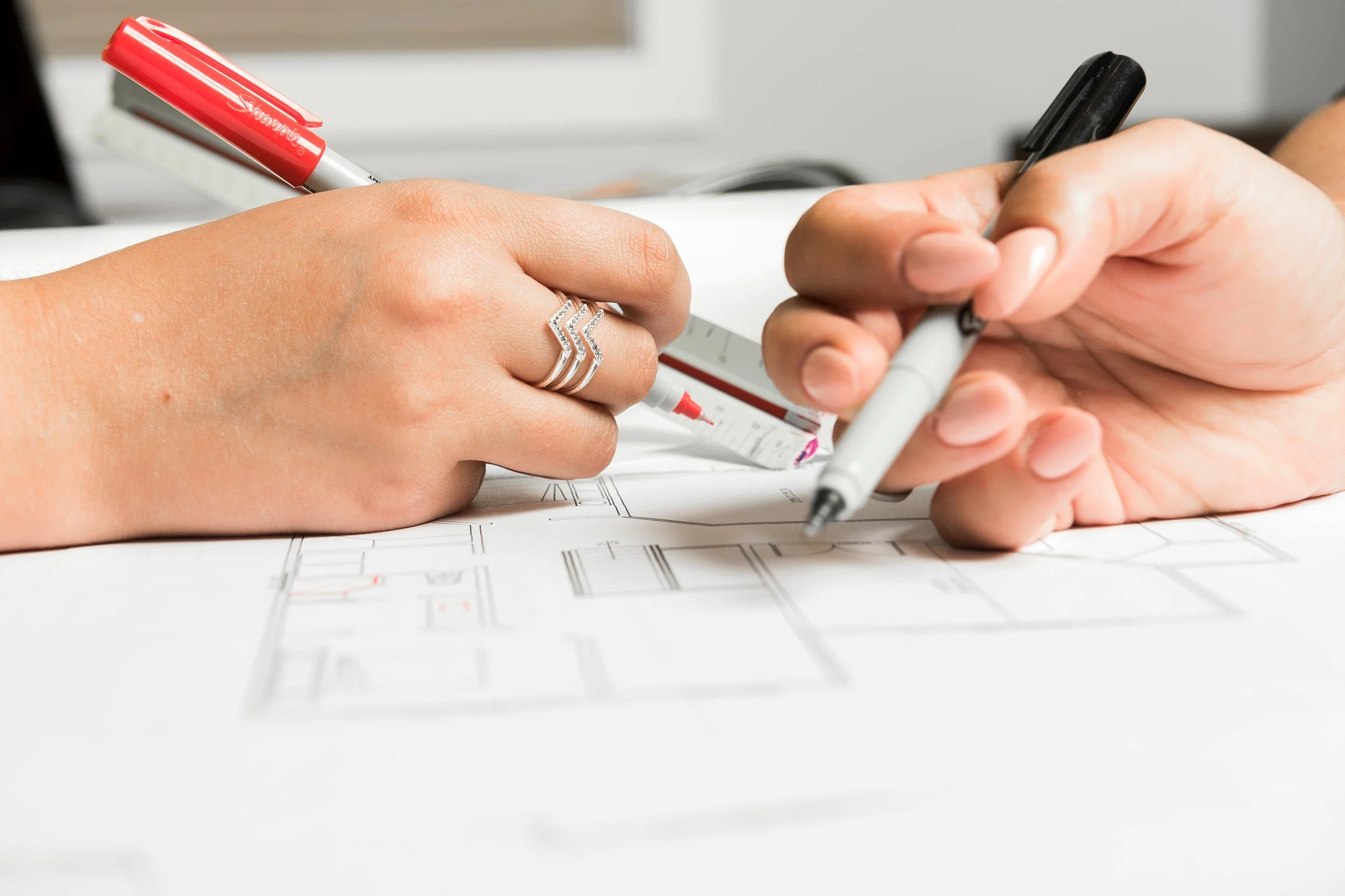 Hamptons Lighting Design - Luxury Lighting & Shades