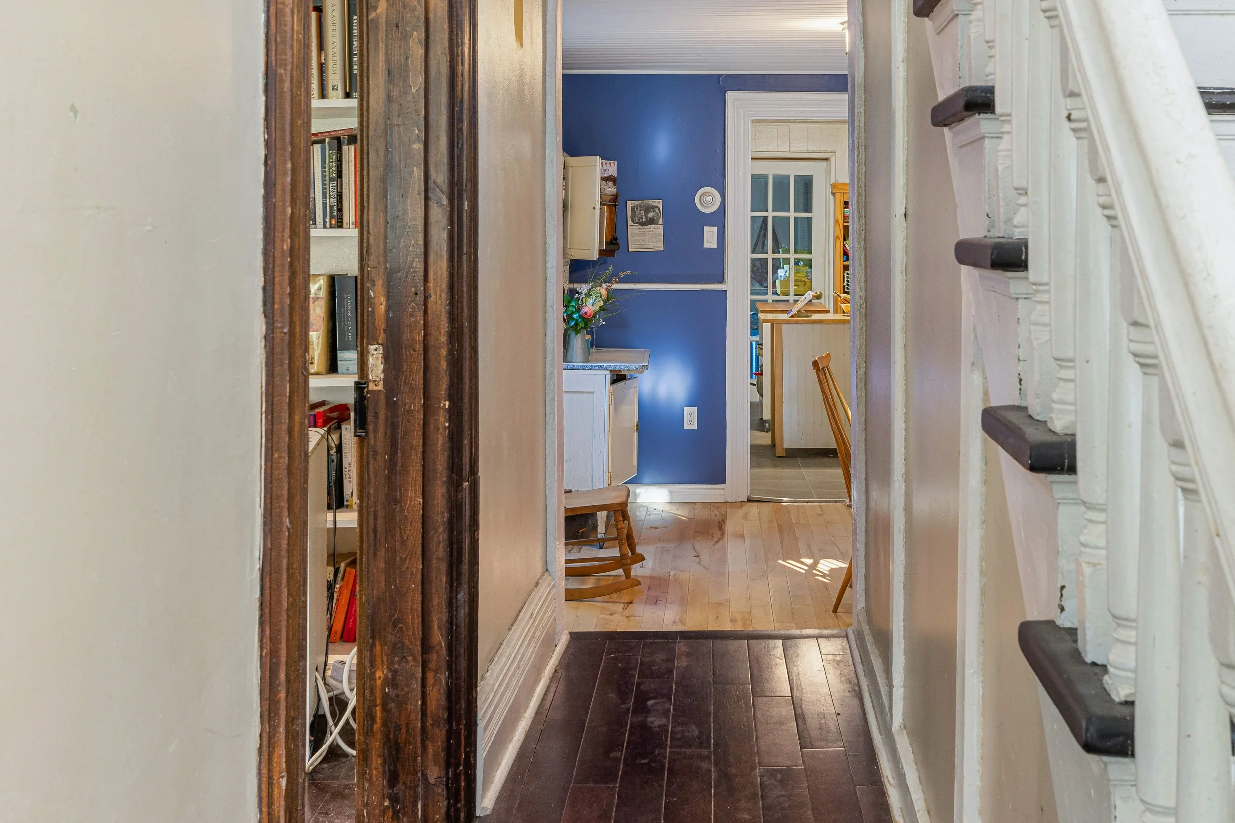 403 Bagot St - Sold! — Mark Sinnett