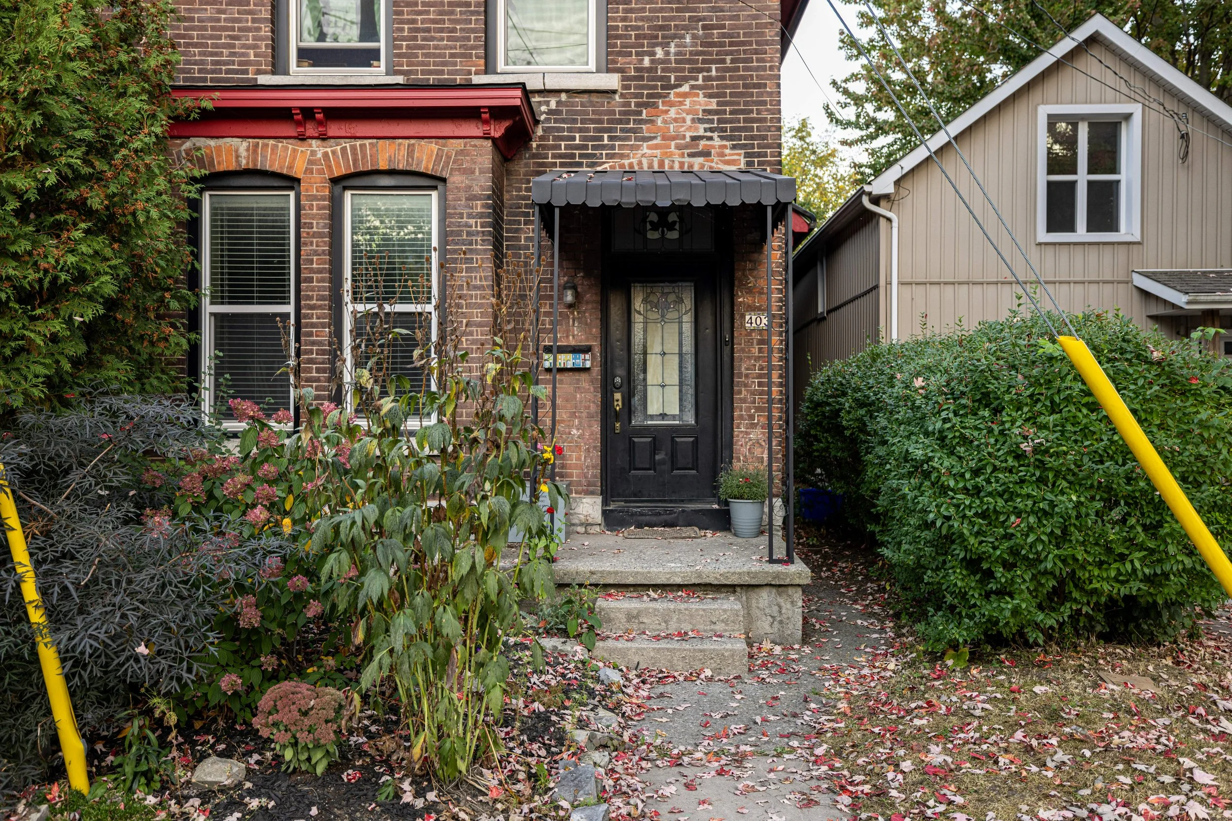 403 Bagot St - Sold! — Mark Sinnett