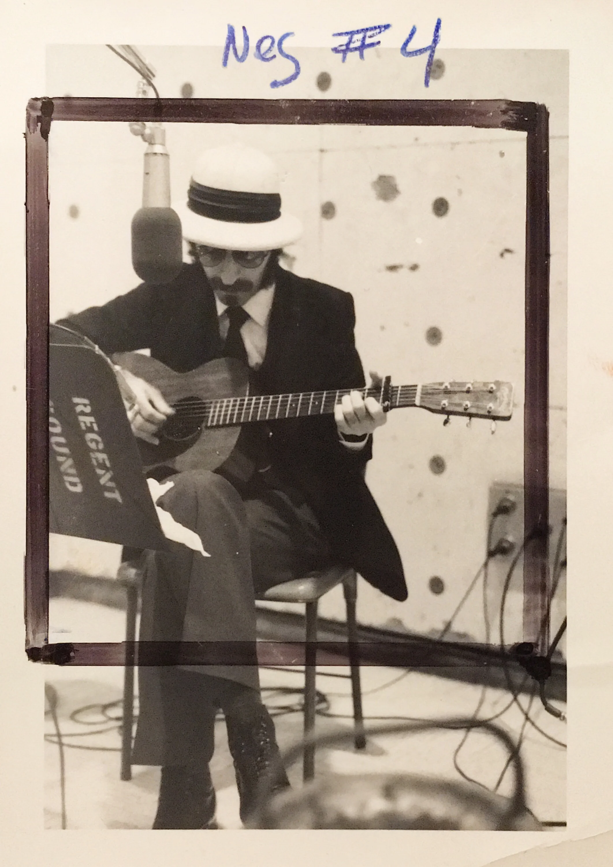 Photos — LEON REDBONE