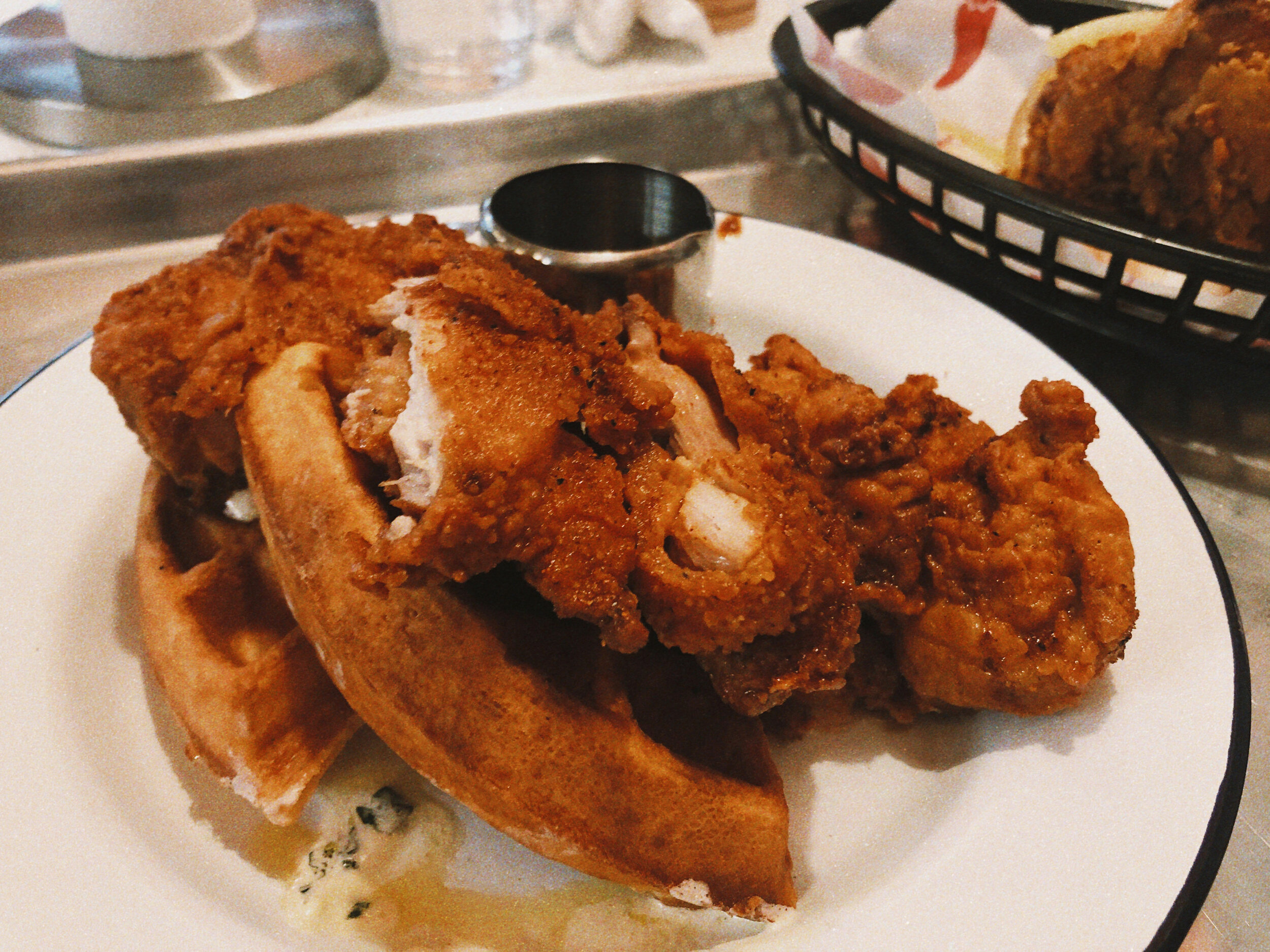 Peach's Hot Chicken — EAT IT AUCKLAND