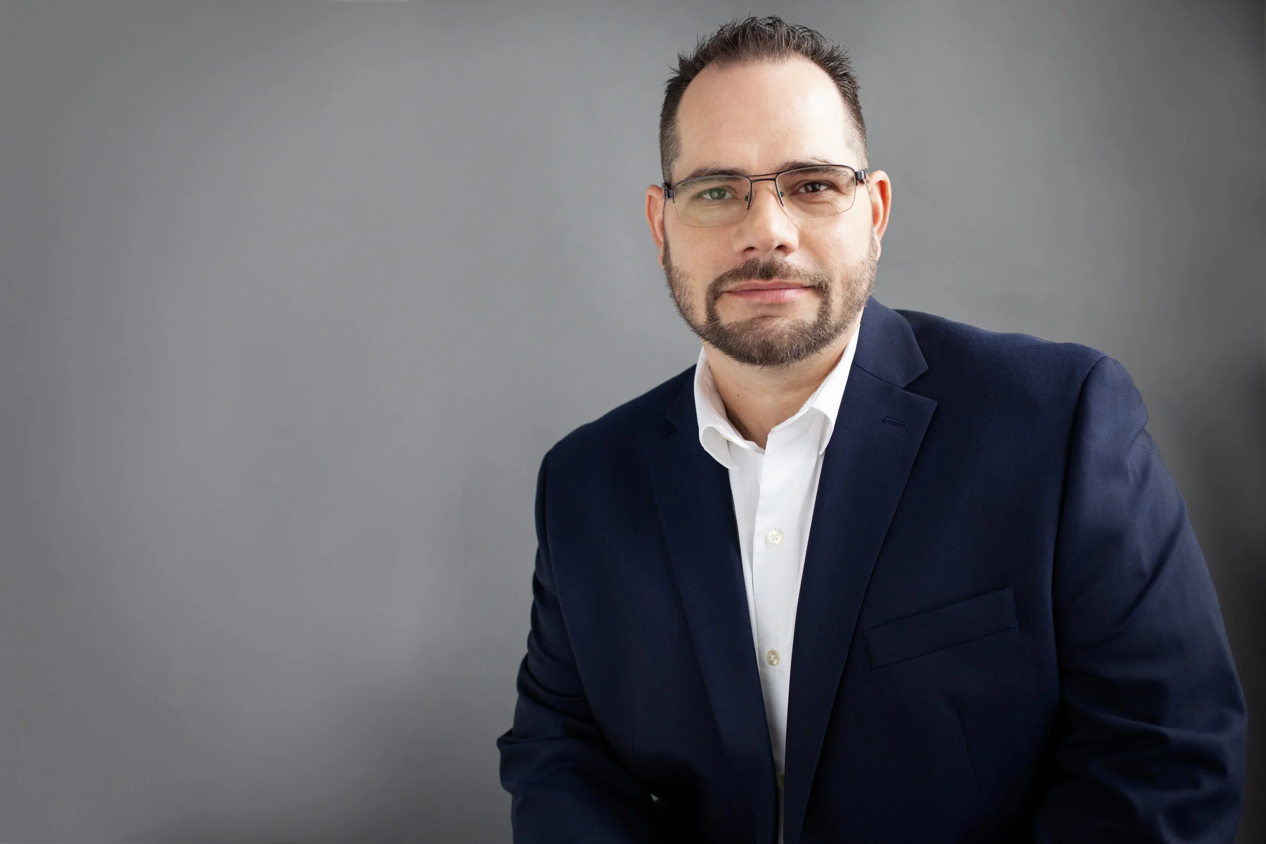 Headshots — Studio Luminoso