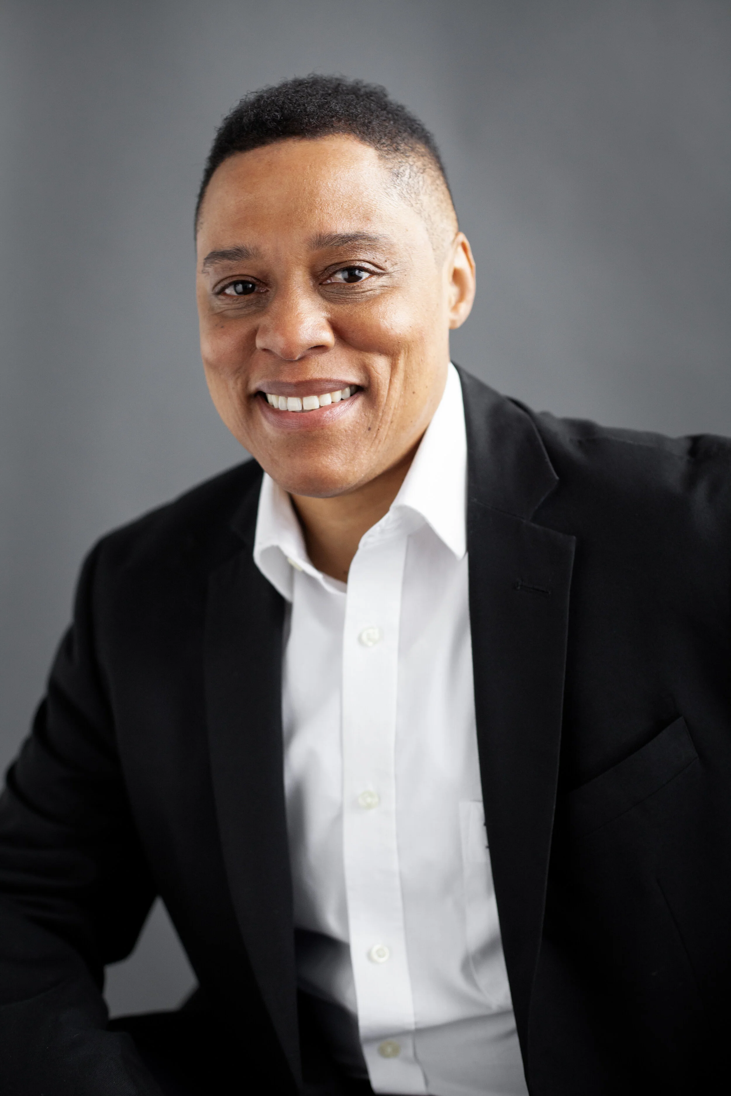 Headshots — Studio Luminoso