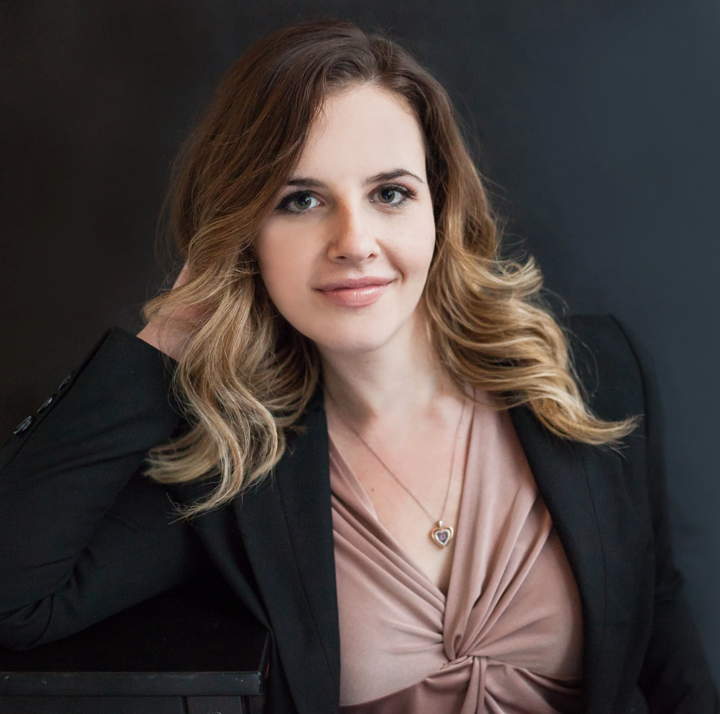 Headshots — Studio Luminoso