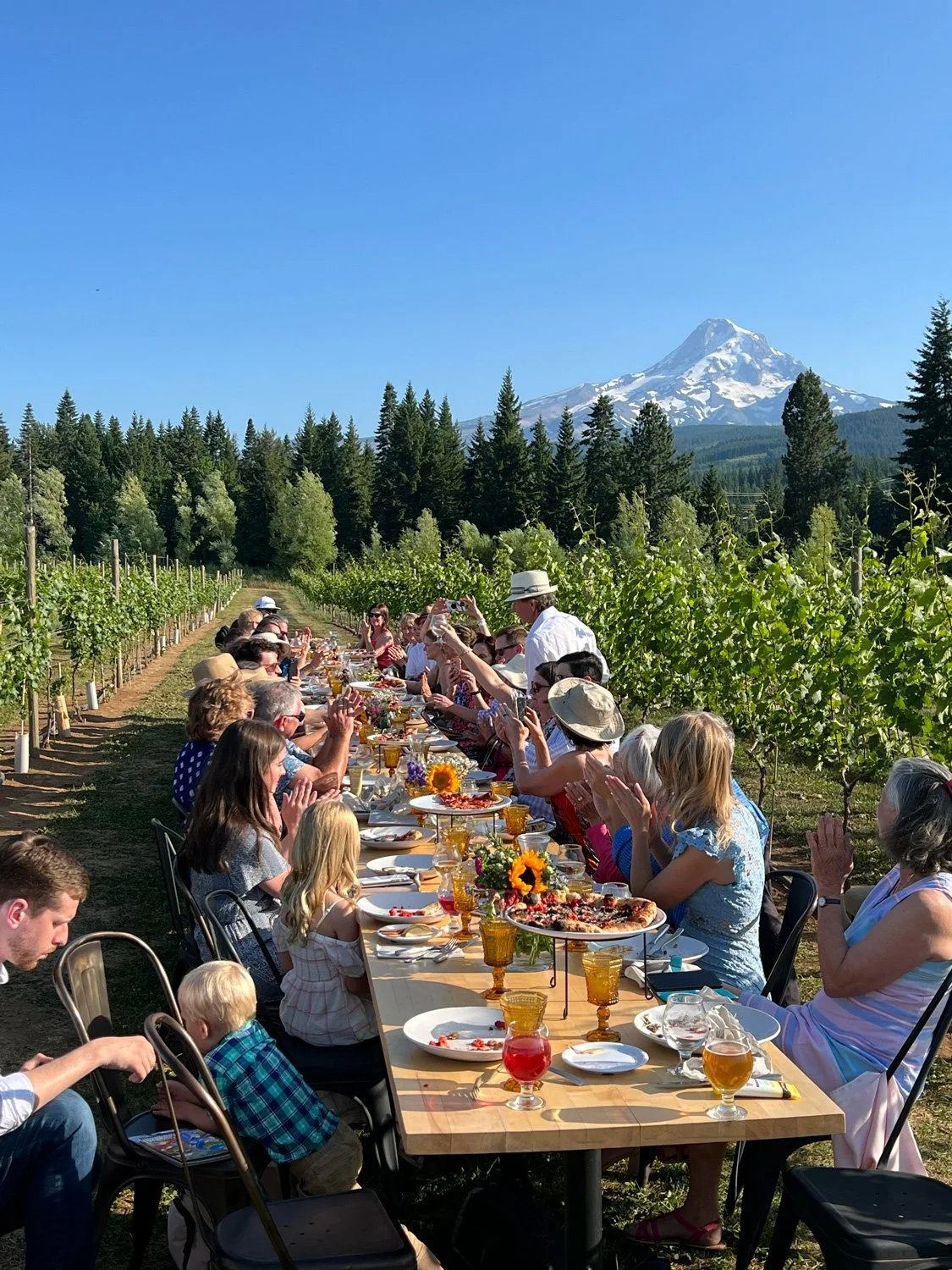Dinner in the Vines — The Grateful Vineyard