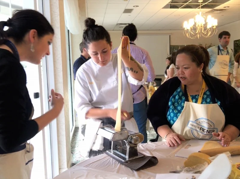 COOKING CLASS TEAM BUILDING EVENTS — The Seasoned Chef