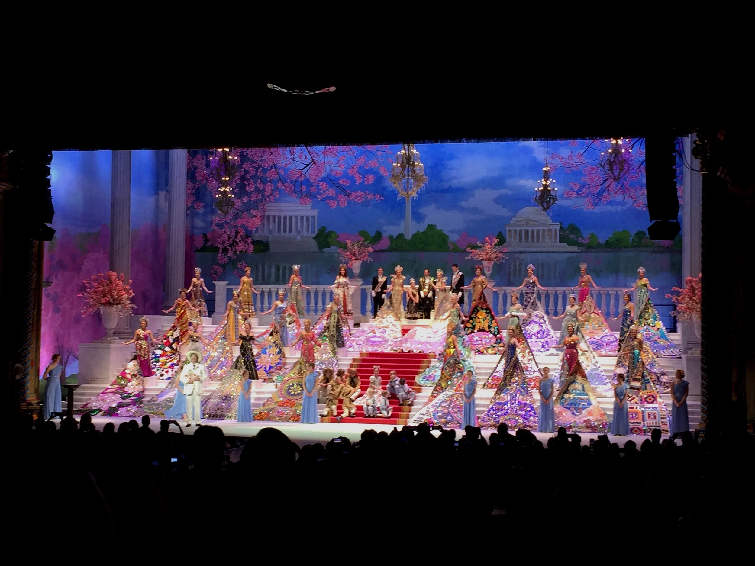 Home — Dallas Stage Scenery