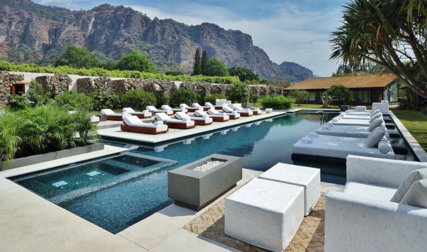 Daniela Botur | Sound Healing, Yoga, Retreats, and Events