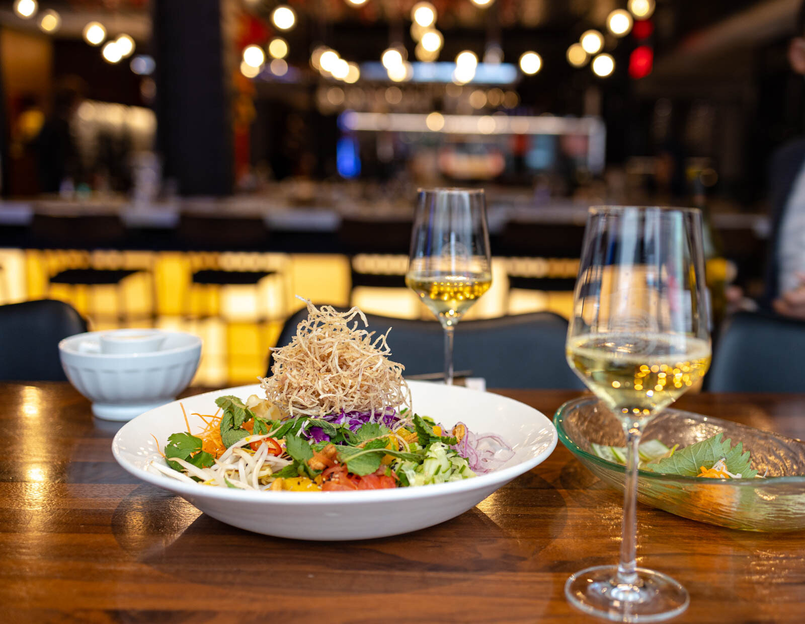 Restaurant East Pan Asiatique Boulevard Robert Bourassa — East