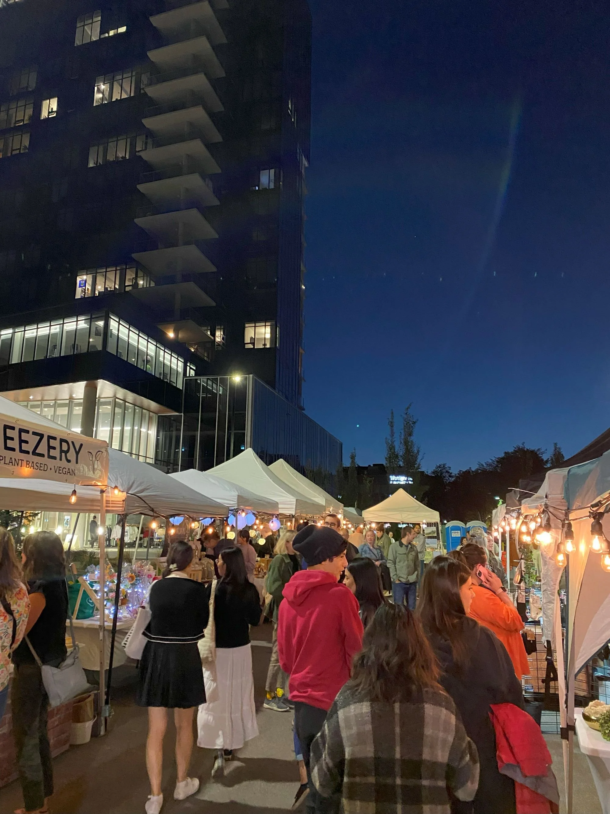 SUNDAY MARKET — 124 Grand Market Edmonton