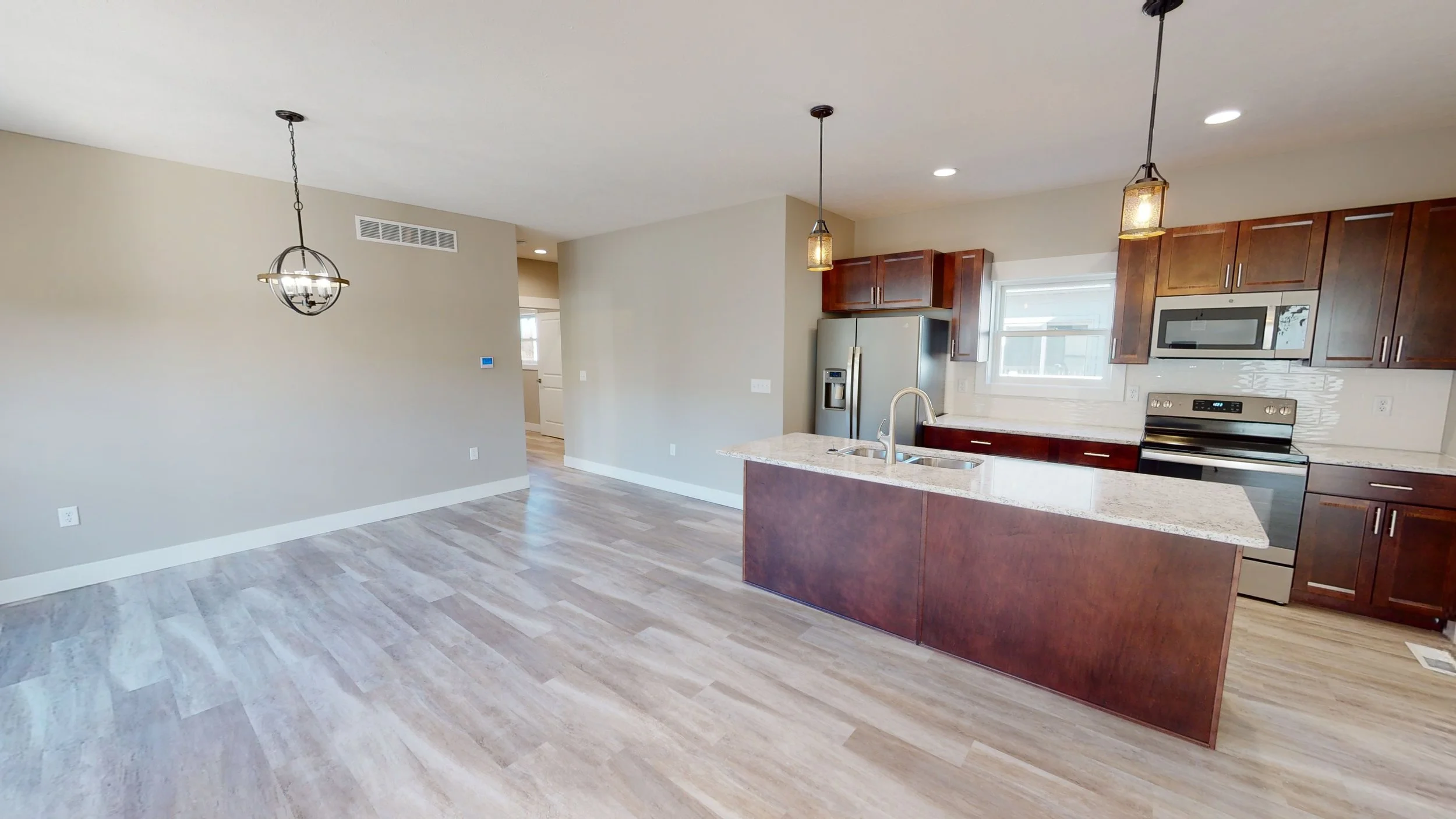 1003 Maple — Legacy Bend