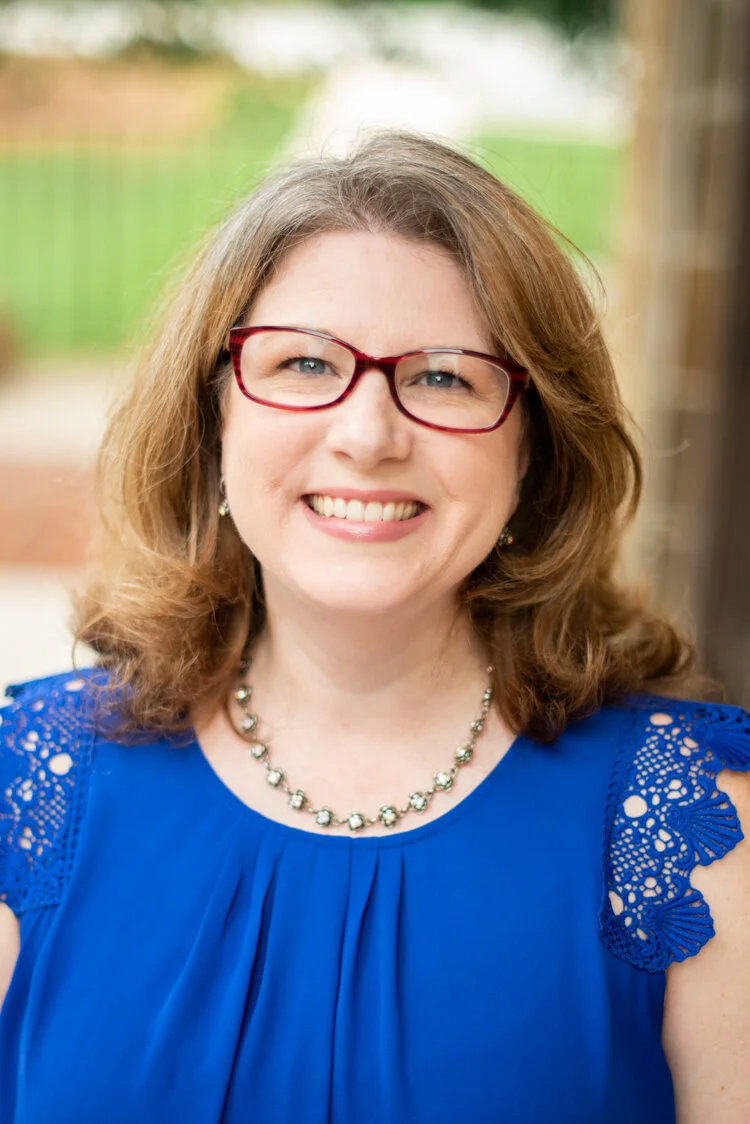 Amy Smith's Instagram, Twitter & Facebook on IDCrawl