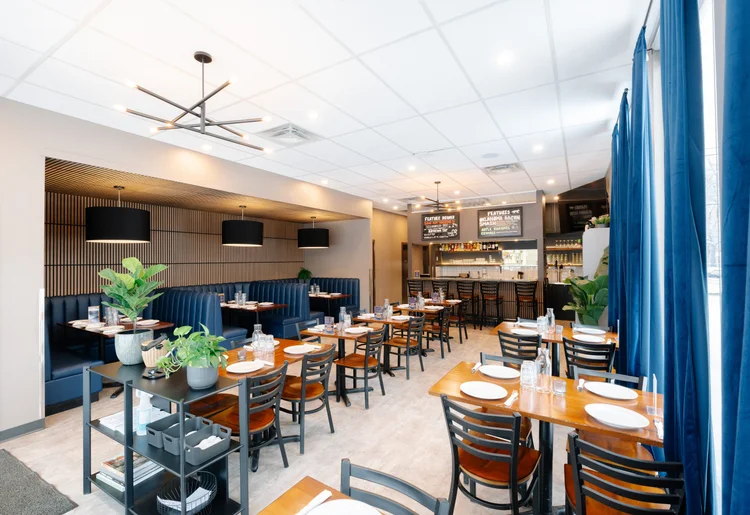 Locations — FOX BURGER