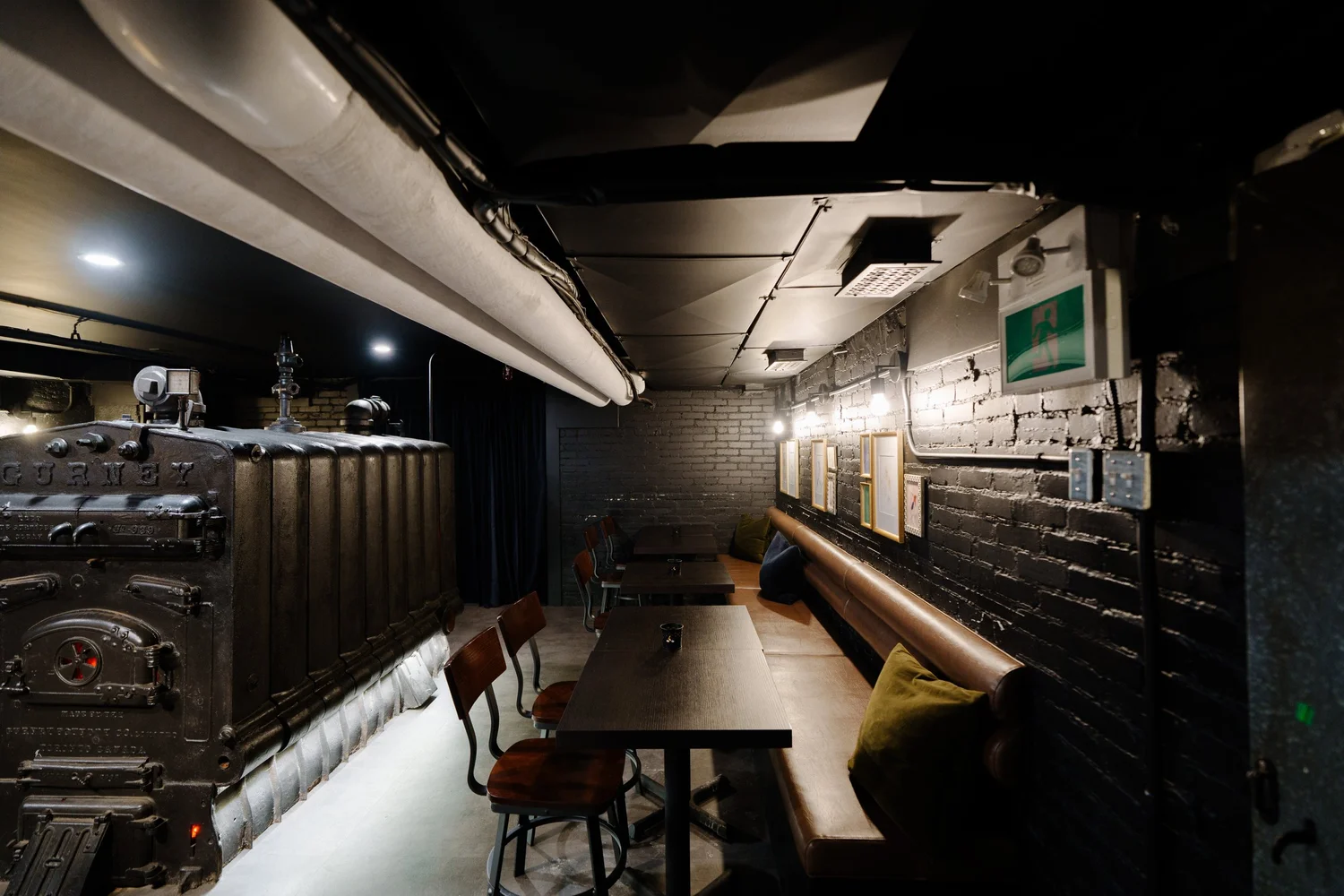 Locations — FOX BURGER