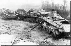 The Tragedy of Halbe: A Forgotten Battle of WWII's Final Days and the ...