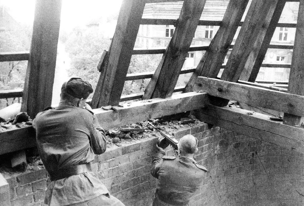 The Battle of Berlin: The Final Blow to Hitler's Third Reich — On the ...