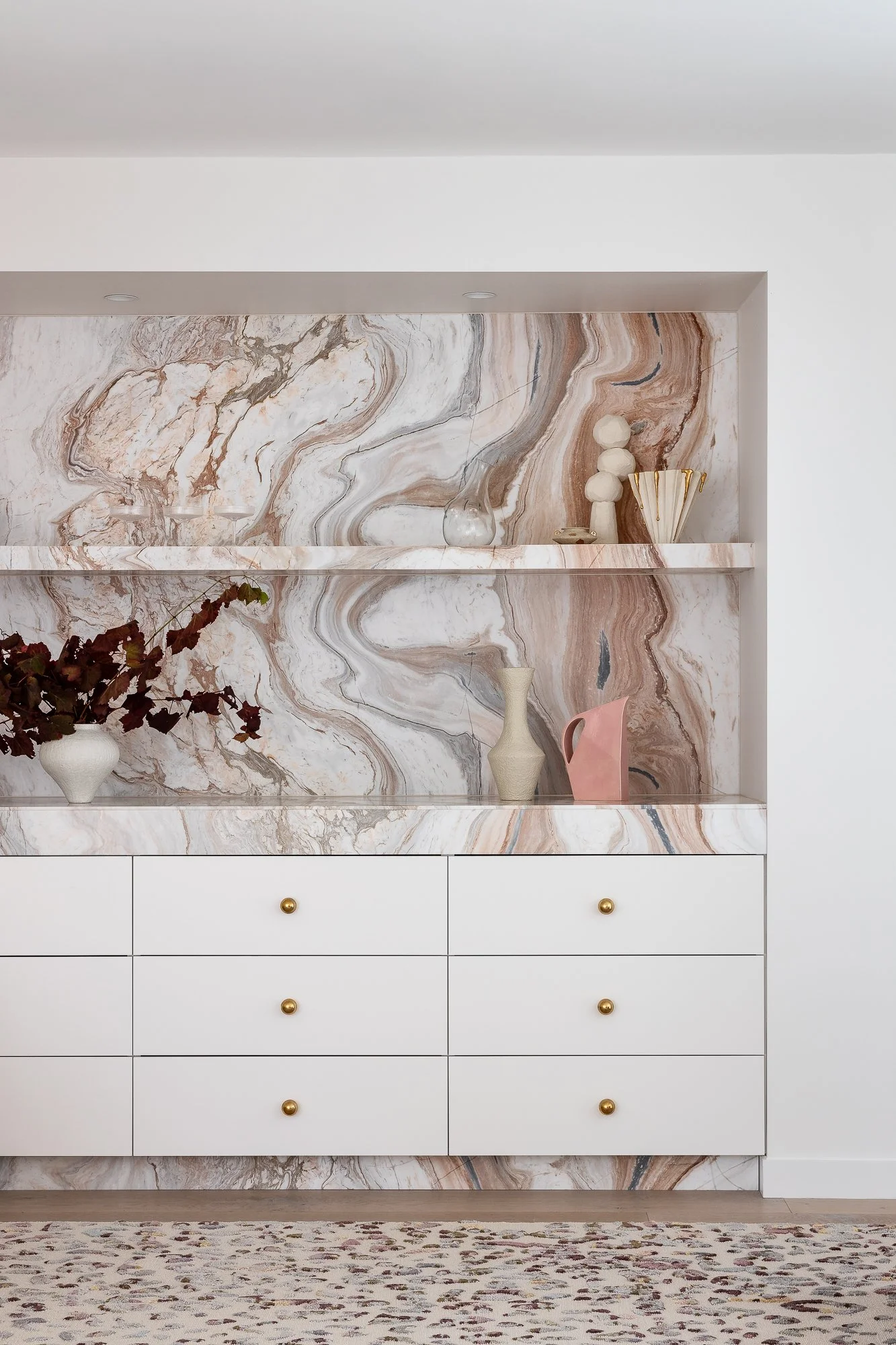 5 Ways to Use Onyx Marble in Your Home Interiors — Interior Designer ...